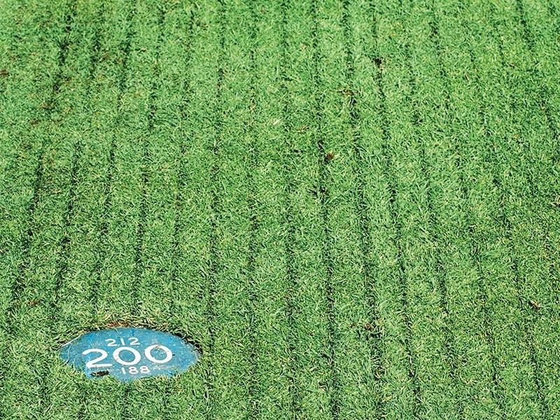 Golf Course Overseeders - Turfco - TriWave 60 Overseeder - Turfco